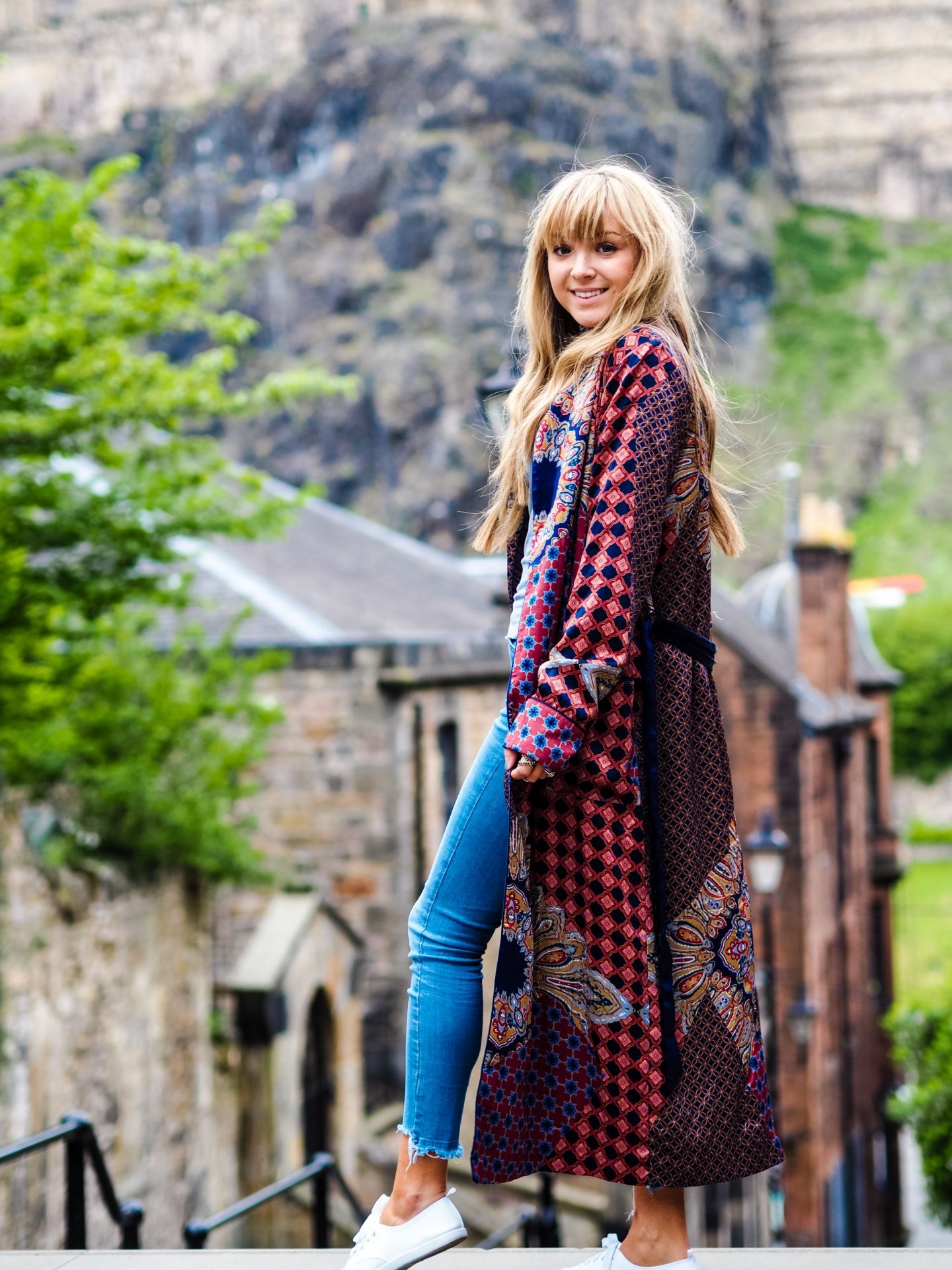 A Day in Edinburgh - Cups of Couture