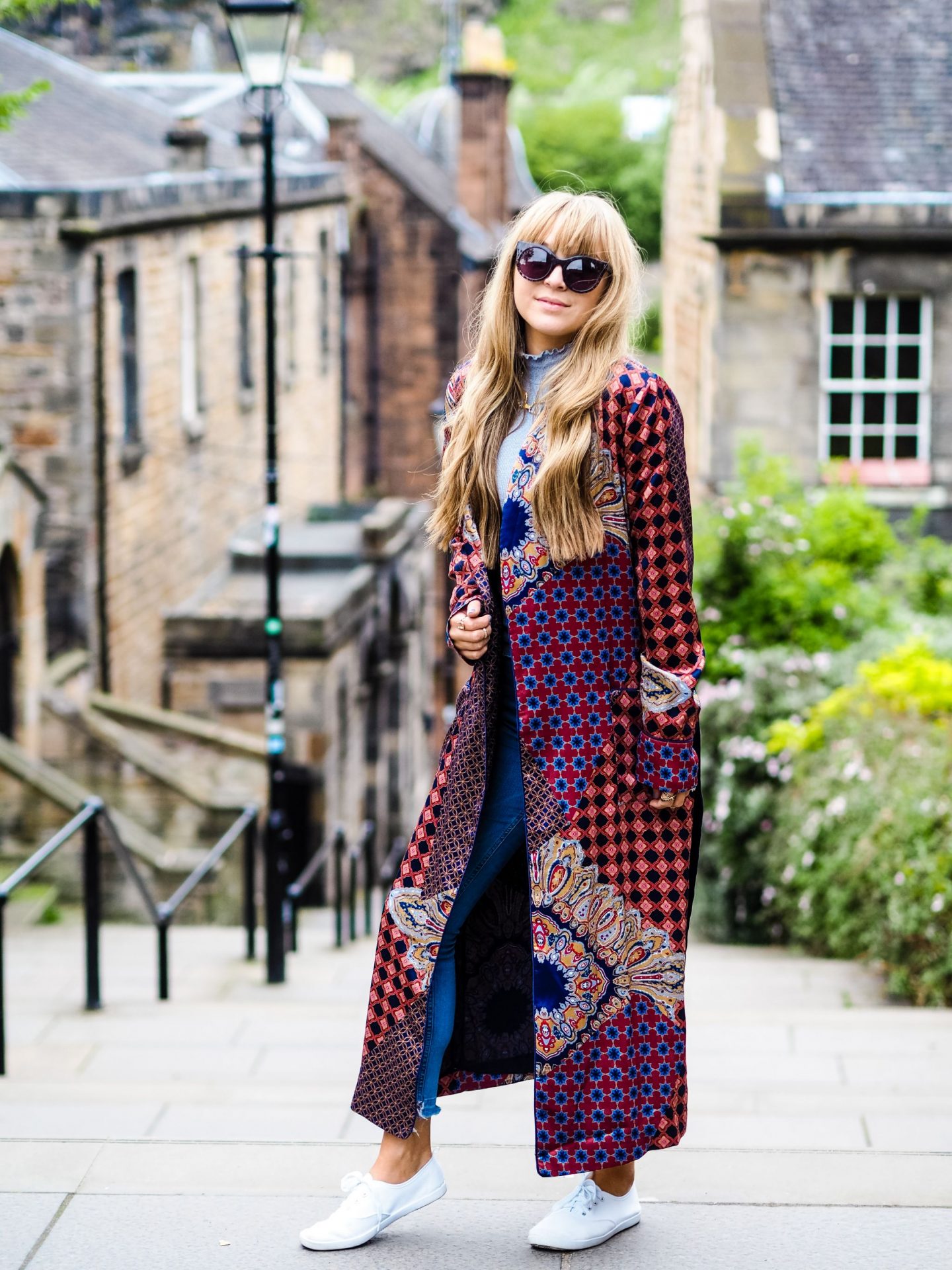 A Day in Edinburgh - Cups of Couture